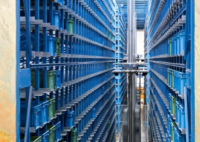 Pick + Pack Cells with AMR's